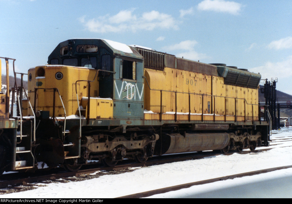 CNW 907 at Morrison Knudsen